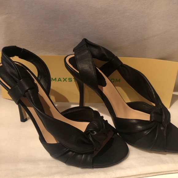 Max Studio | Shoes | Nwt In Box Beautiful Maxstudio Black Sandals Size ...